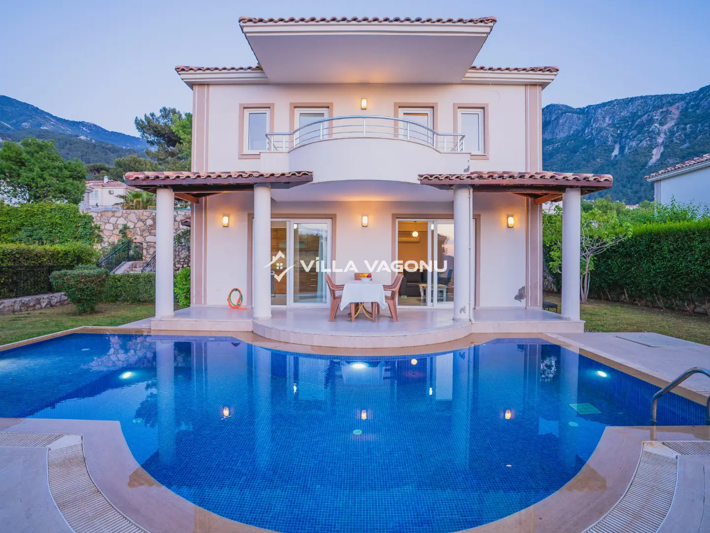 Villa Serpent 15 - Geniş Havuzlu & Doğa Manzaralı Kiralık Villa